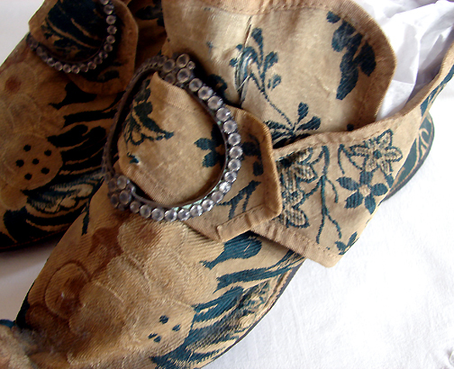 Contemporary Makers: Early 18th Century Ladies Brocade Shoes