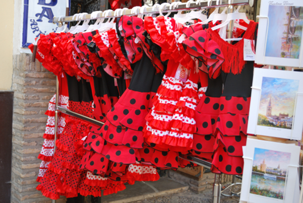 20 Unique Things to Buy in Spain | Memories of the Pacific