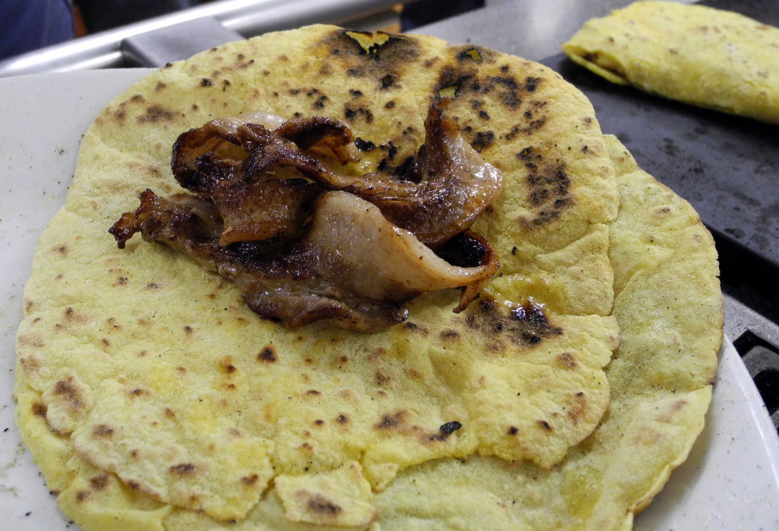 Talo-jana (TheGluttonClub), Donostia : Eating Without Moving