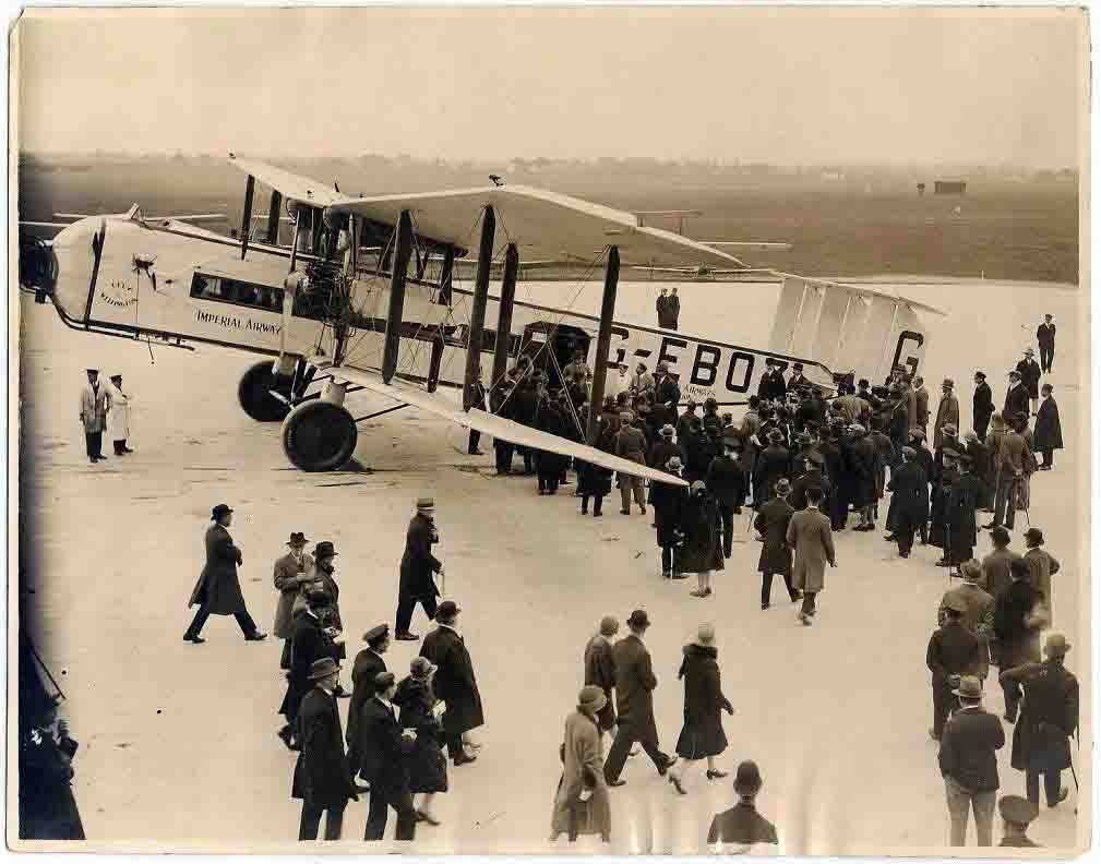 The New London Airport (Croydon): A Major Attraction – Historic Croydon ...