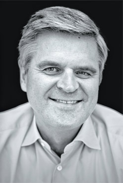 Efemerides de Tecnologia: 21 de agosto (1958) nace Steve Case ...