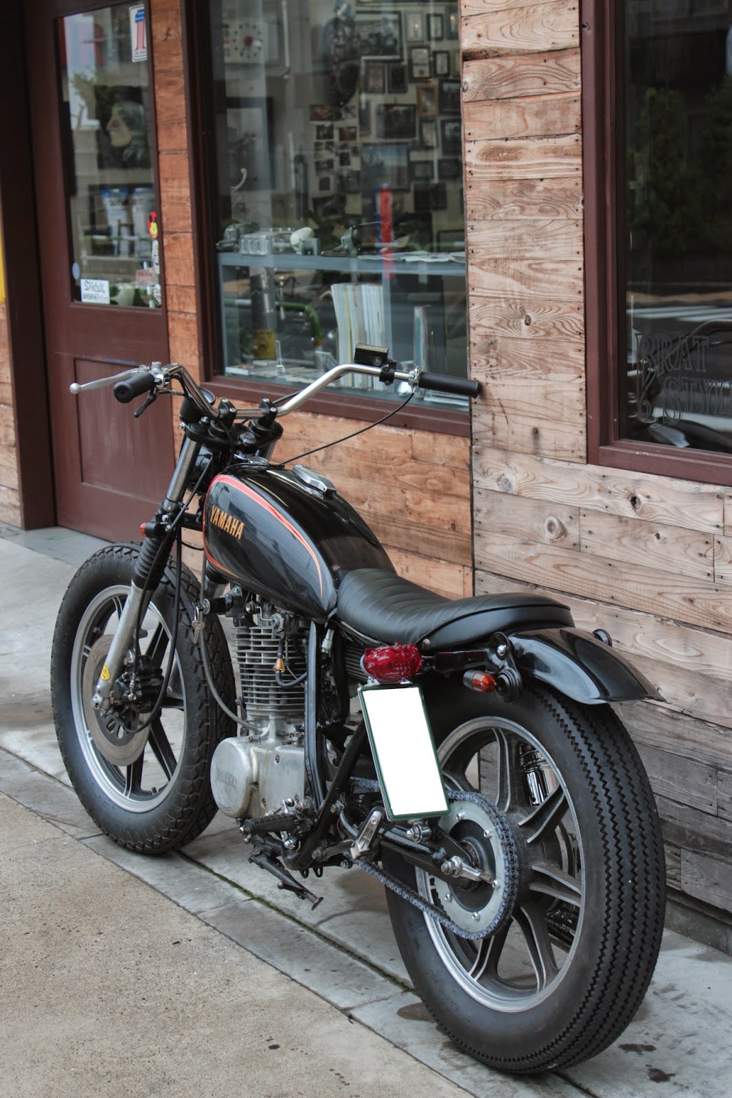 BTV: FOR SALE SR400 TRACKER SOLD OUT!!