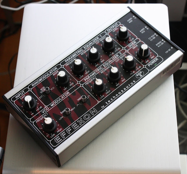 MATRIXSYNTH: Technosaurus Effexon, Analog Effects Box SN TEX - 2079