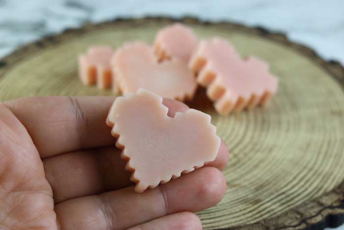 Valentine's Day Heart Massage Melts Recipe - Everything Pretty