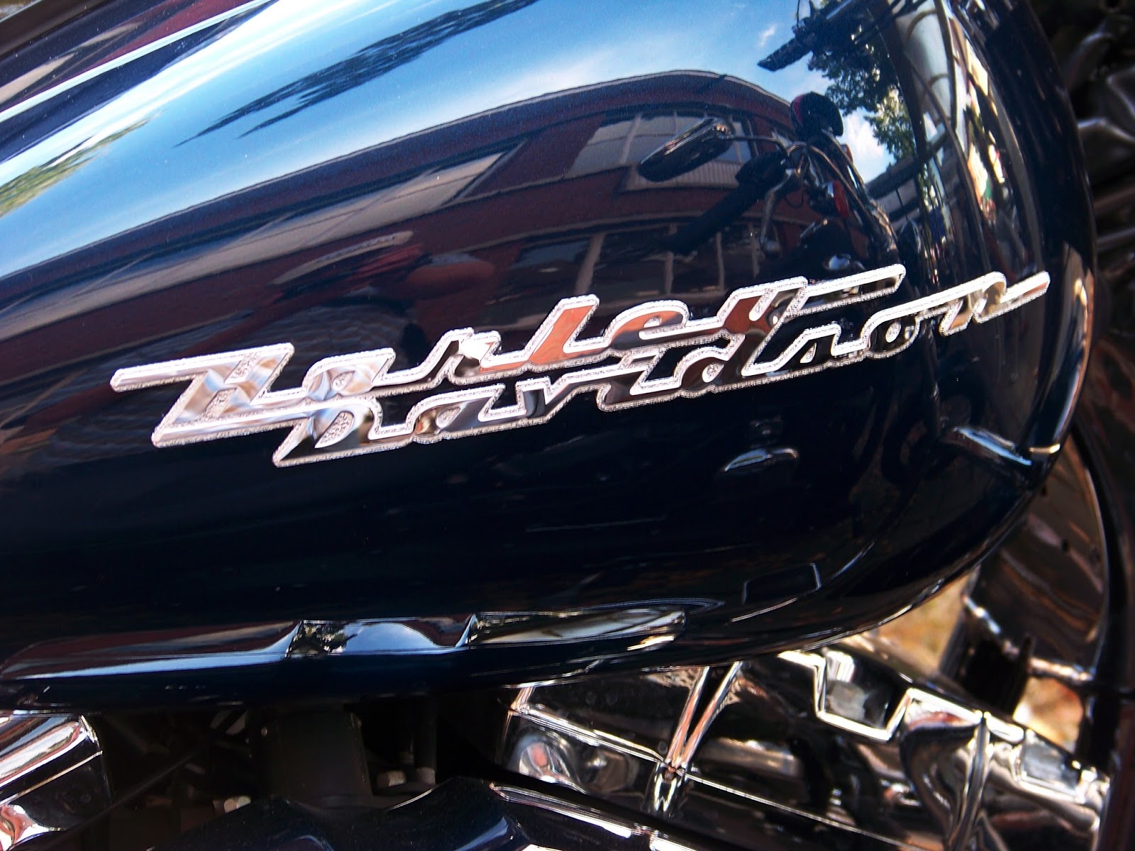 Harley Davidson tank logo's | New Design Motorcycle Modification