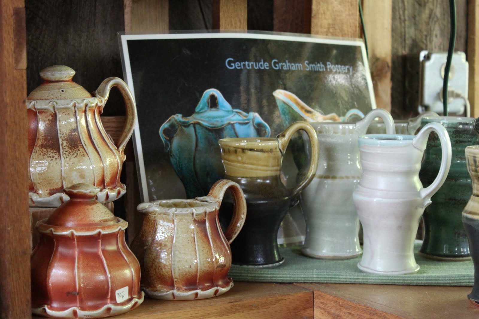 Kelly Lynn Daniels: Gertrude Graham Smith Pottery