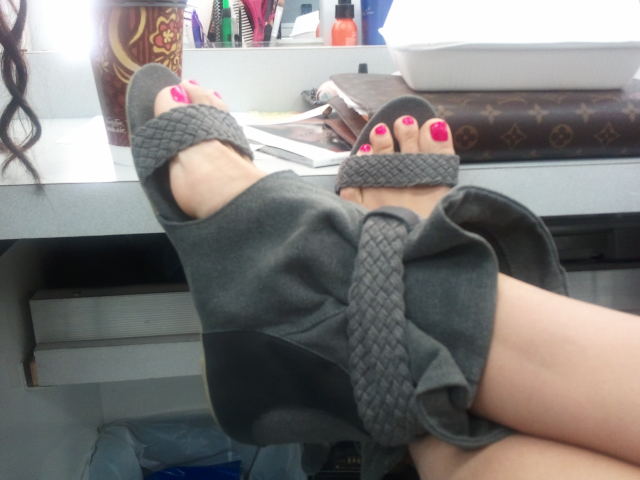 Absolutely Angie Harmon: MASTER POST: Angie Harmon's shoes of the day!