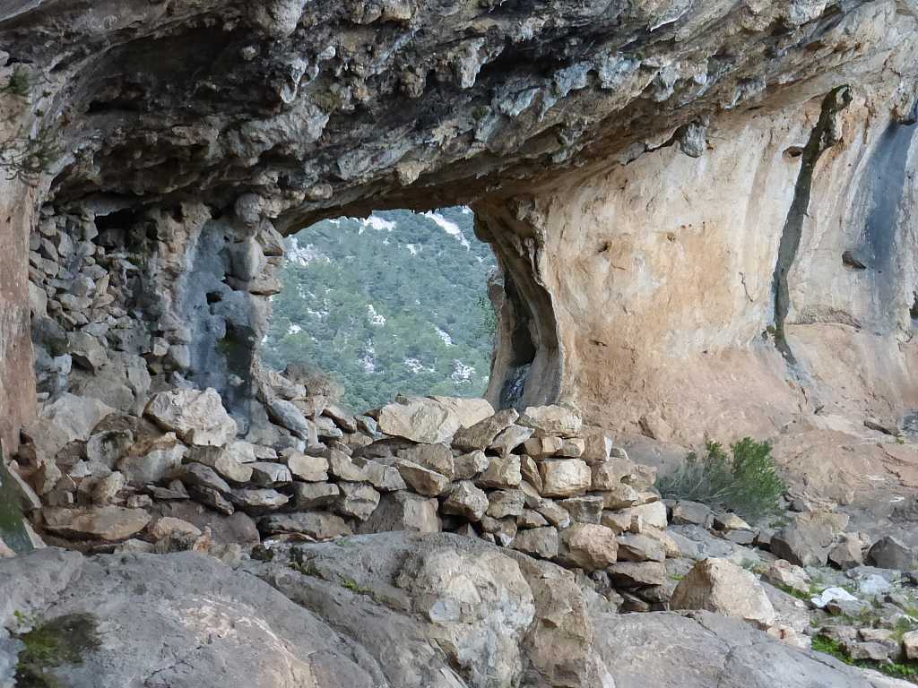 EXCURSIONS PER MALLORCA: SERRA MITJANA I FORAT DE CAN BAJOCA