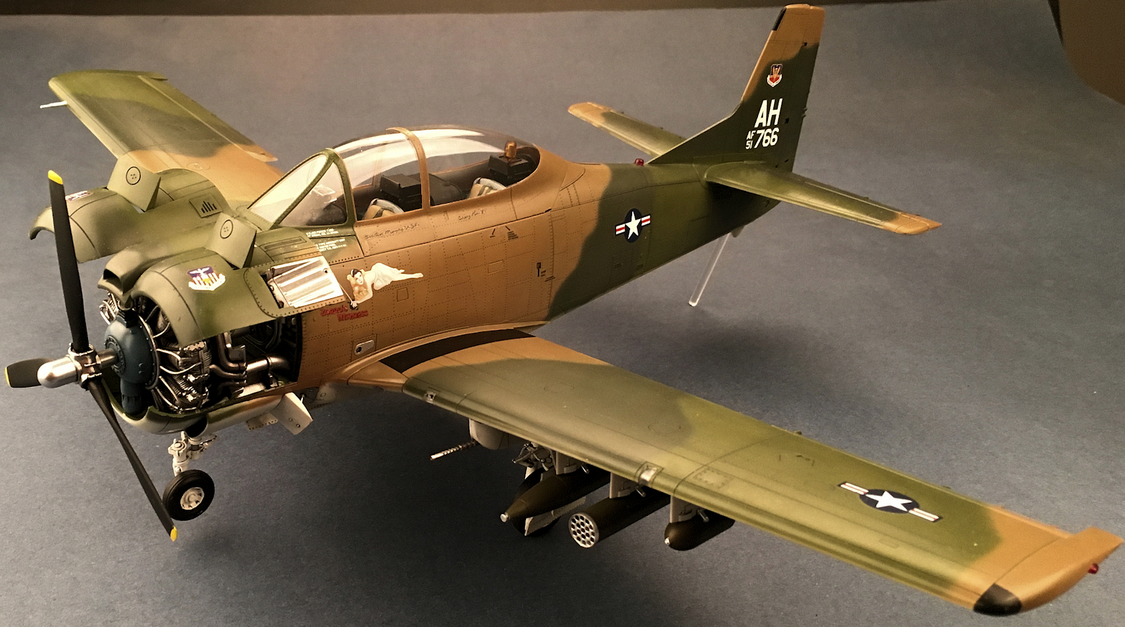 The Modelling News: Kittyhawk's large scale Trojan is built & painted ...