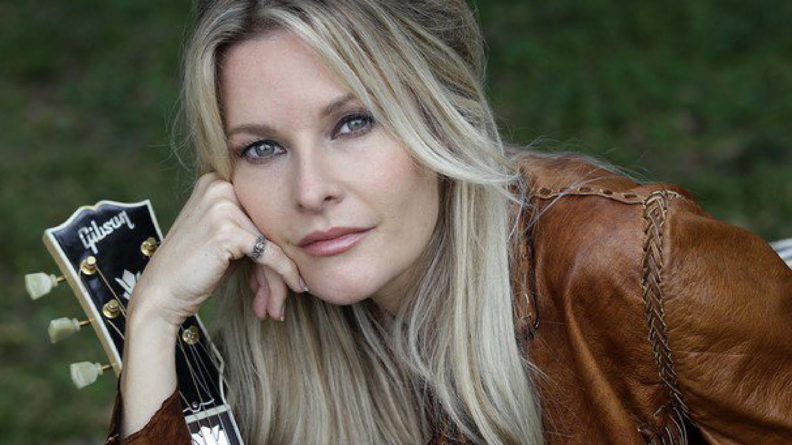 Country Artists cover Rock songs!