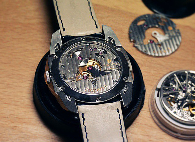 AkriviA - Tourbillon Hour Minute | Time and Watches | The watch blog
