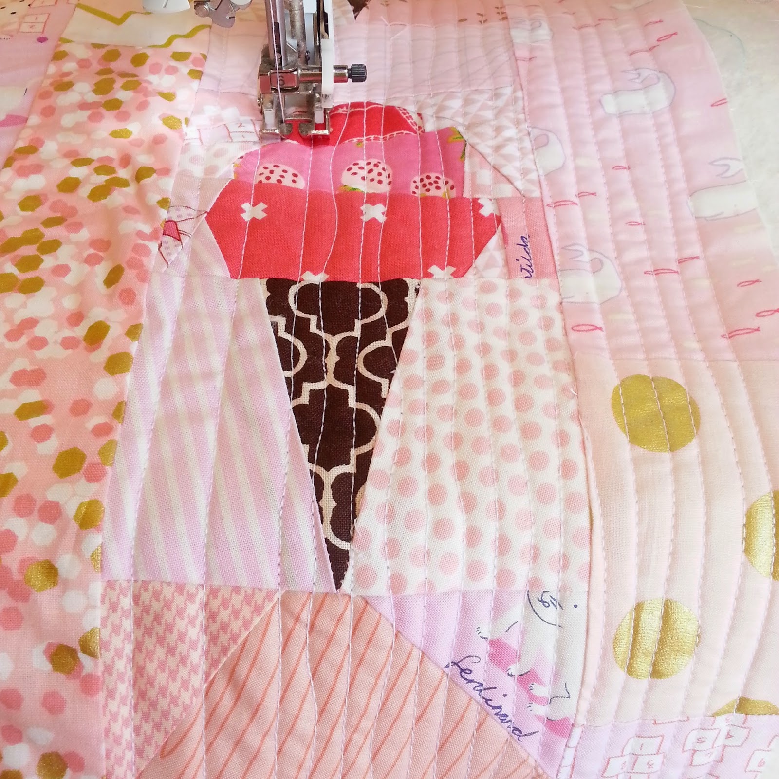 Quilt Story: Ice Cream Mini quilt finish....