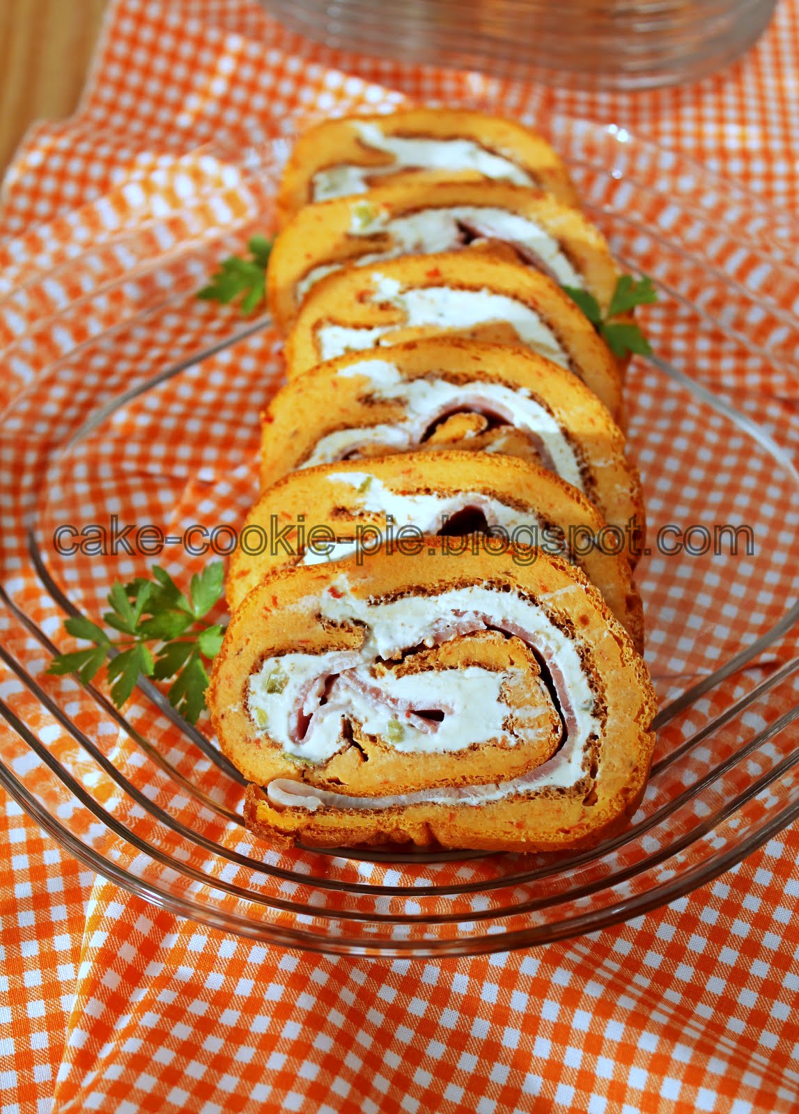 What's for dessert?: Slana rolada s ajvarom