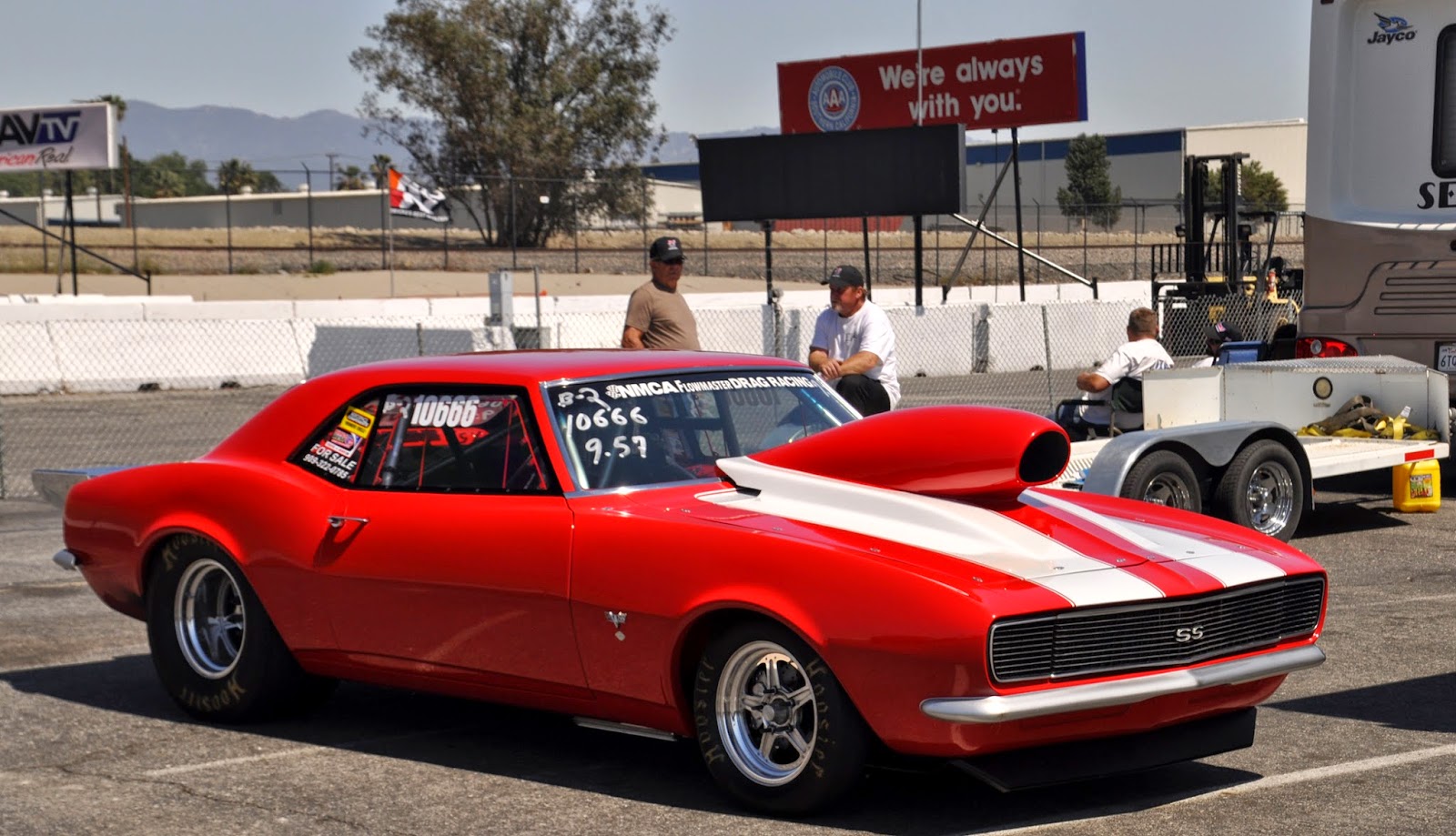 Just A Car Guy: drag racing Camaros at the NMCA races today at the Auto ...