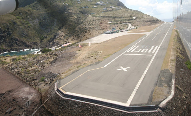 Riskiest Runway in the world, Saba Airport. | Photobundle