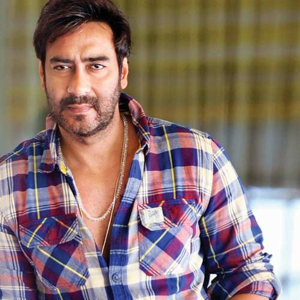 Good Looking Ajay Devgan HD Wallpaper - all 4u stars wallpaper
