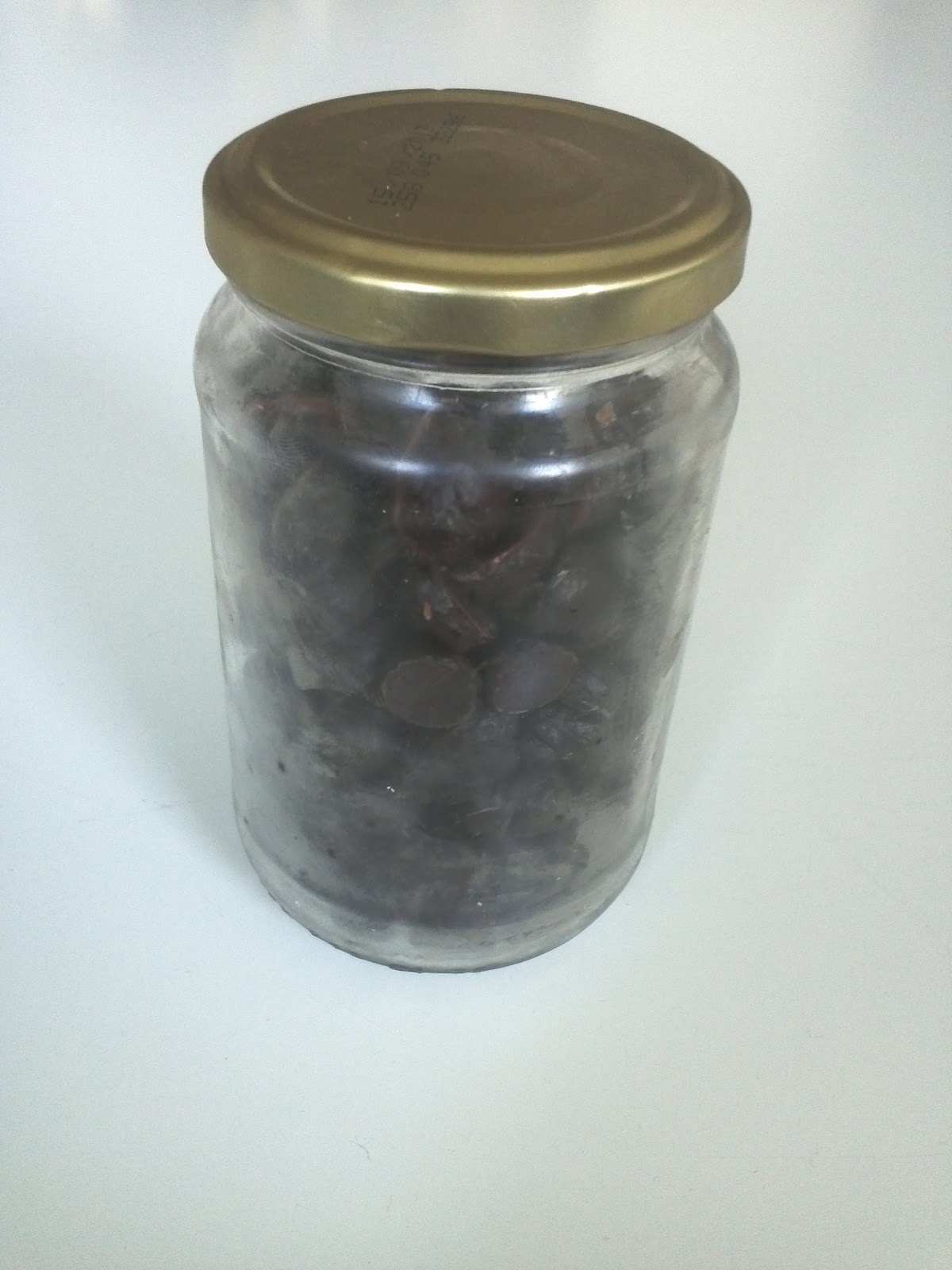 Lækker på den veganske rå-måde!: Chokolade knapper - YUM!