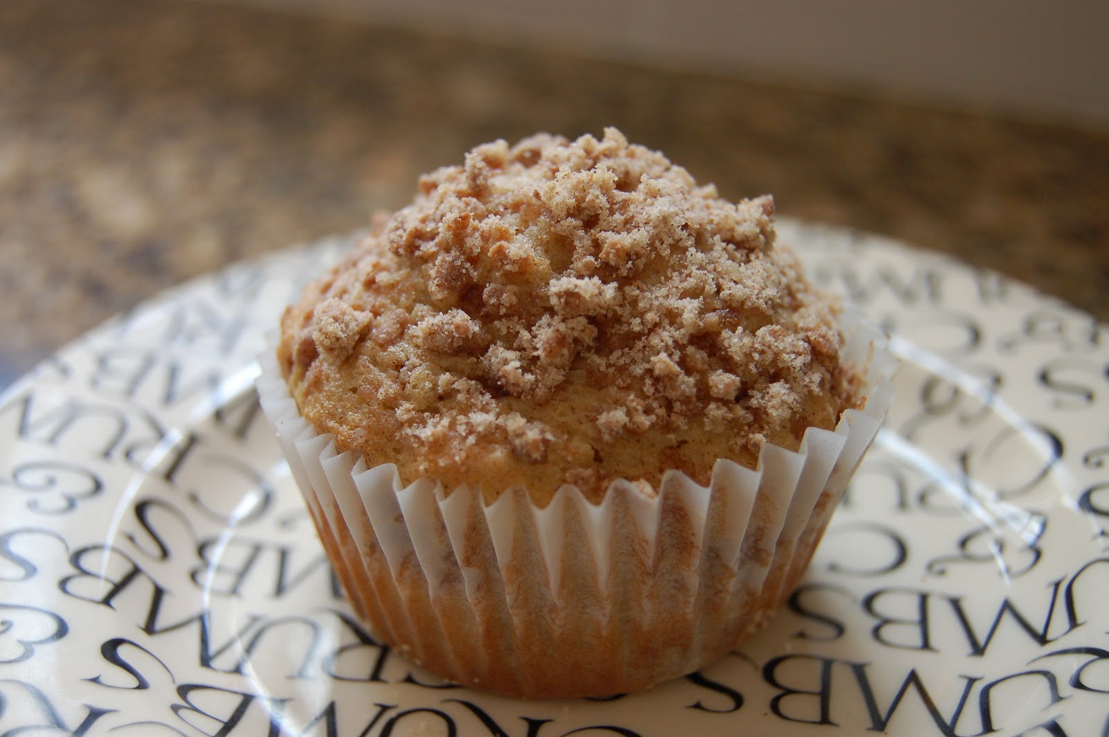 In your back pocket...: Cinnamon Toast Crunch muffin mix review...almost.