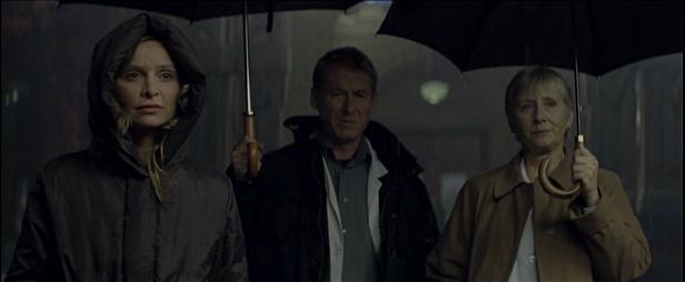 Fragile (2005) ~ Horor i SF Filmovi - Opis i radnja filma