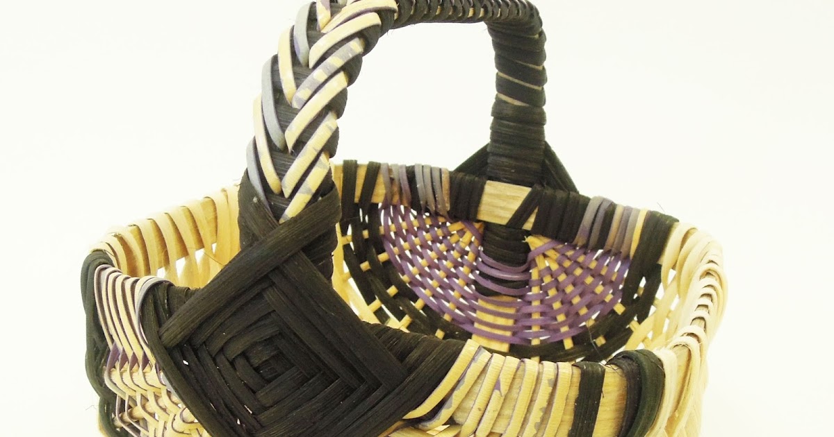 Baskets and more......: Small Square Rib Basket