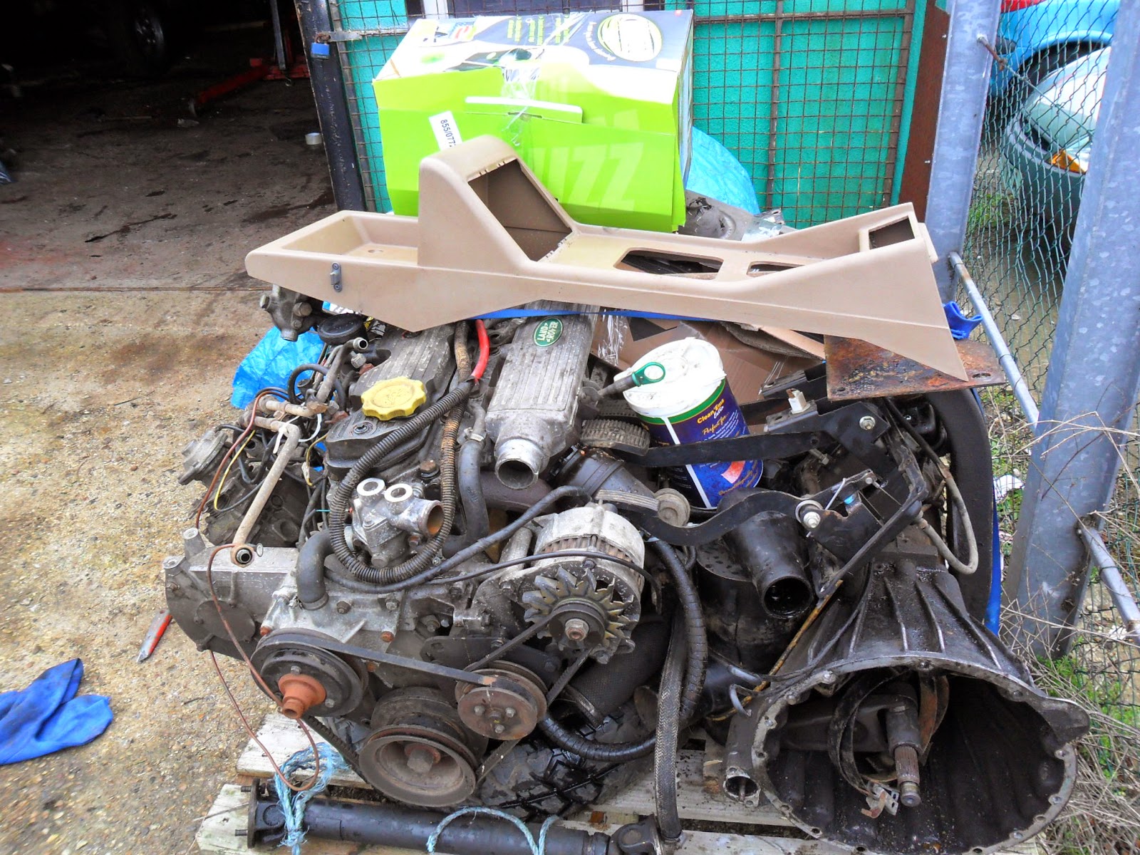 Laughs And Lashings: Land Rover / Range Rover Tdi Diesel Engine ...