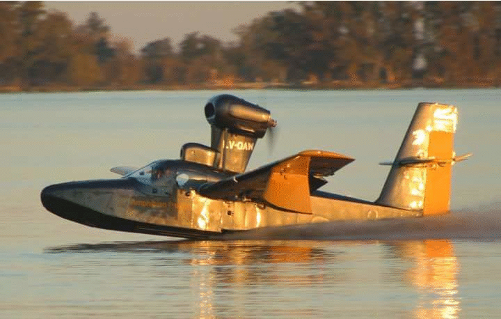 Roll Out - Aerospotter: "Volar un Hidro"