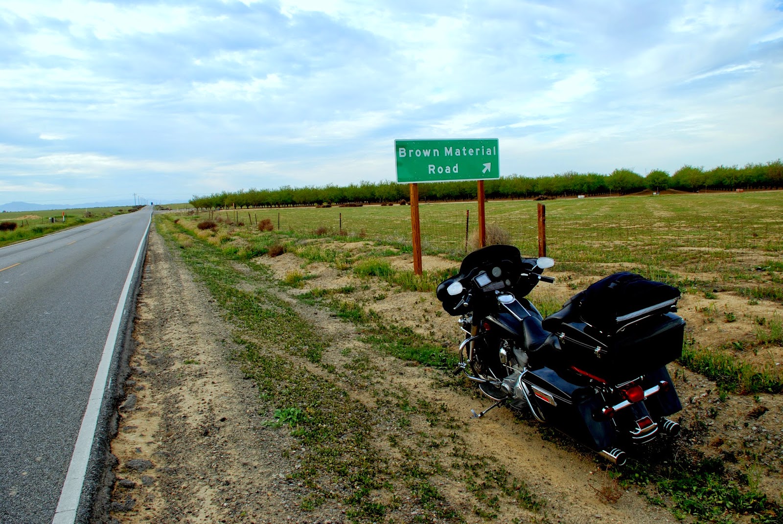 Ray's Motorcycle Diary: Famous Road Signs