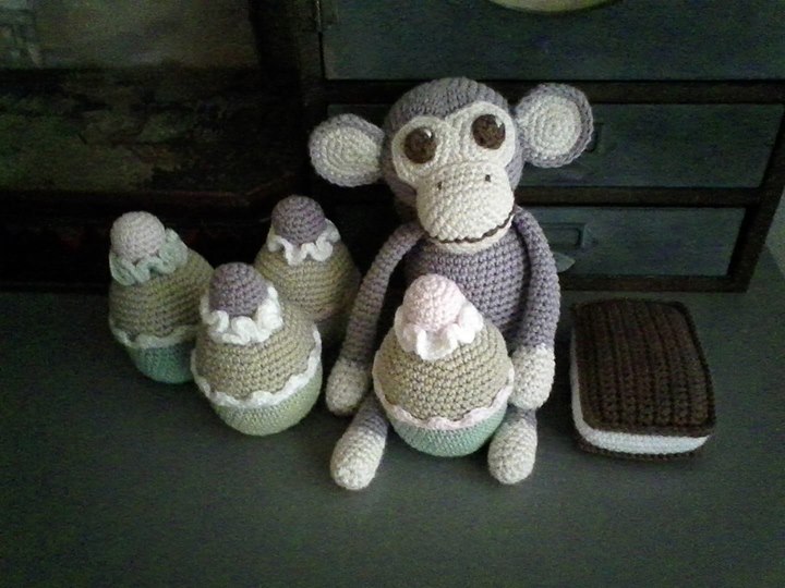 Antitanti - virkade leksaker.