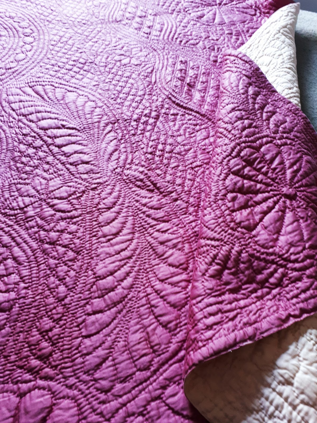 Welsh Quilts: Purple and White Durham Quilt