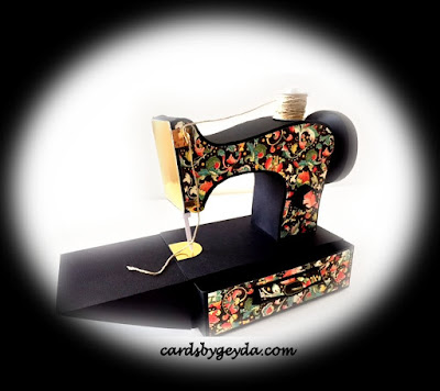 Paper Craft Creations: 3D Paper Vintage Sewing Machine