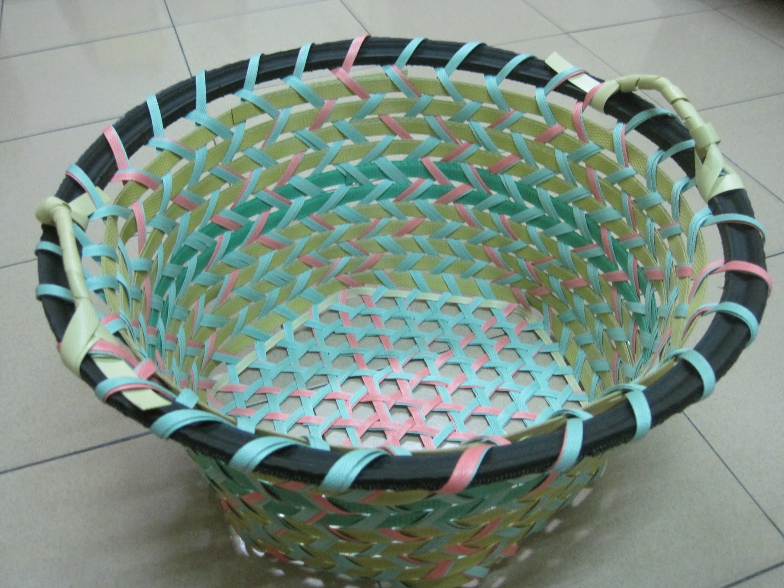 Giat Eng D20102045390: Mengenal Kraf Tradisional