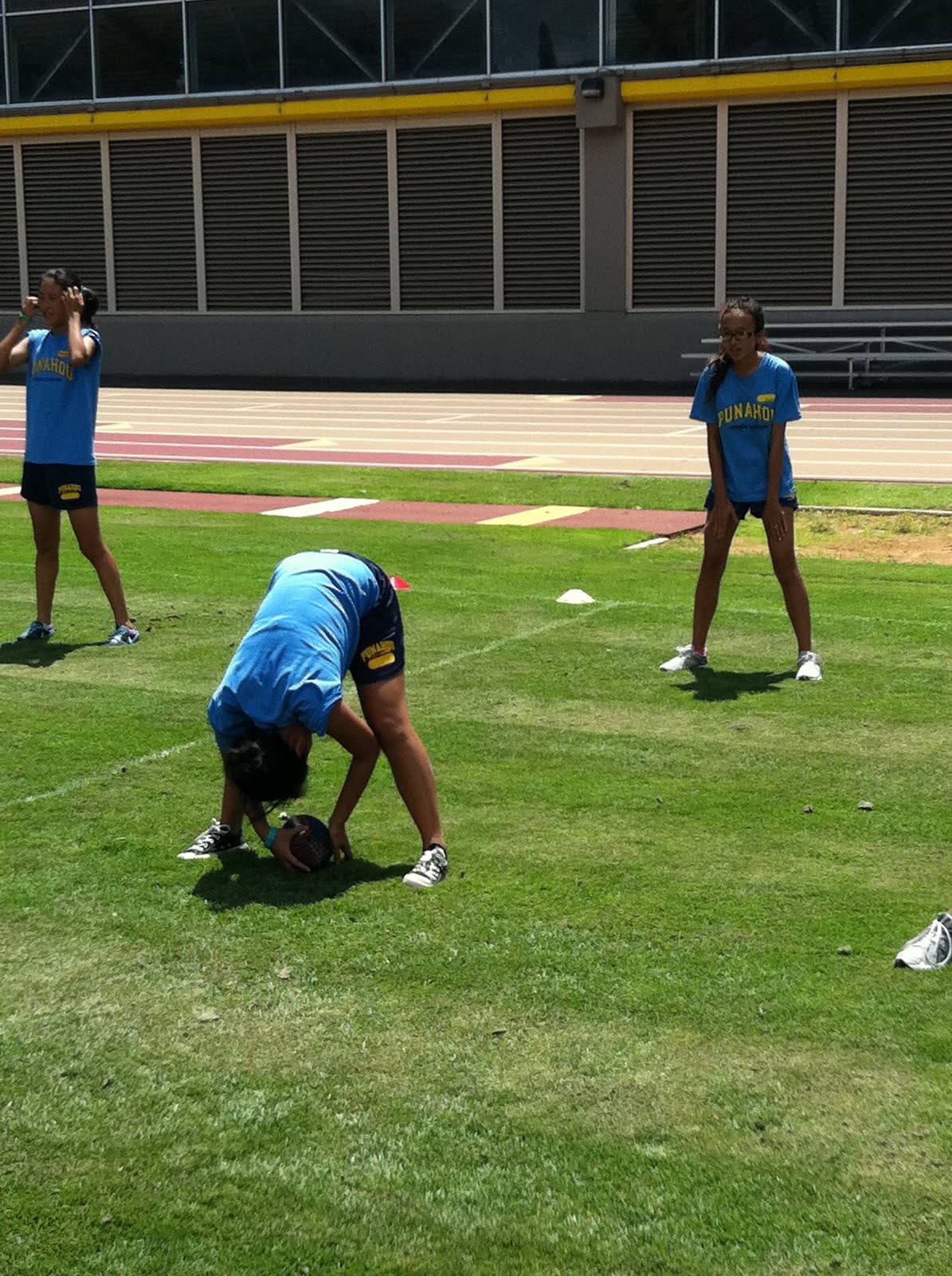 Coolen's 7 & 8 Girls PE: 8th Grade Football!!