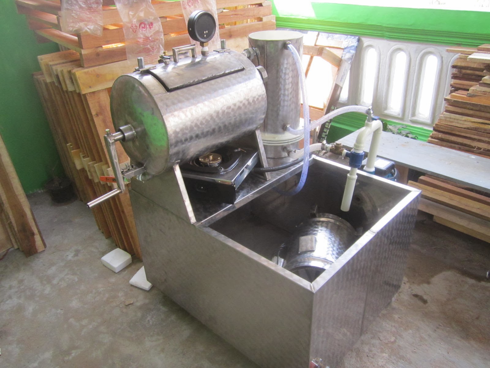 sukses abadi teknik: MESIN VACCUM FRYING / PENGGORENGAN KERIPIK BUAH