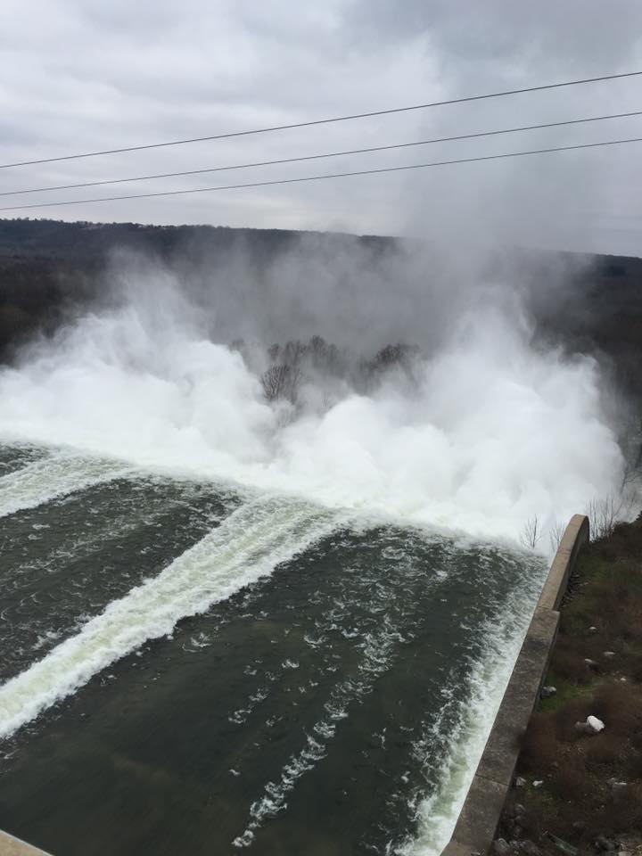 KXMX - Local News: Tenkiller Dam Releasing Record Amount of Water