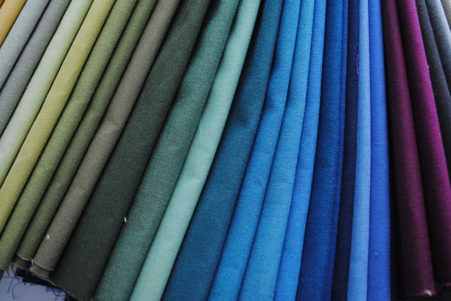 William Morris in Quilting: The most beautiful solid fabrics in the world!