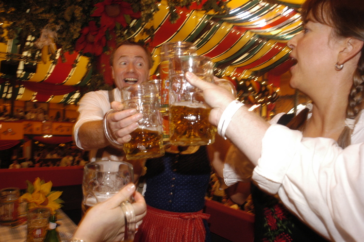 Oktoberfest Beer Festival, Munich, Germany | Perpetual Traveller