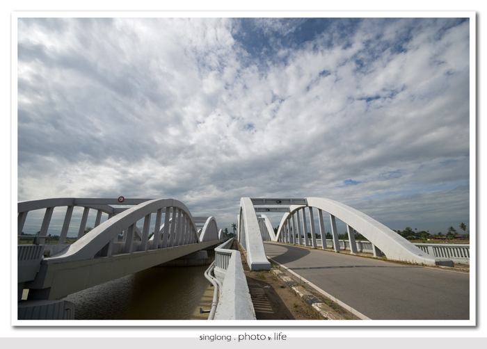 singlong . photo n life: Merdeka bridge . 独立桥