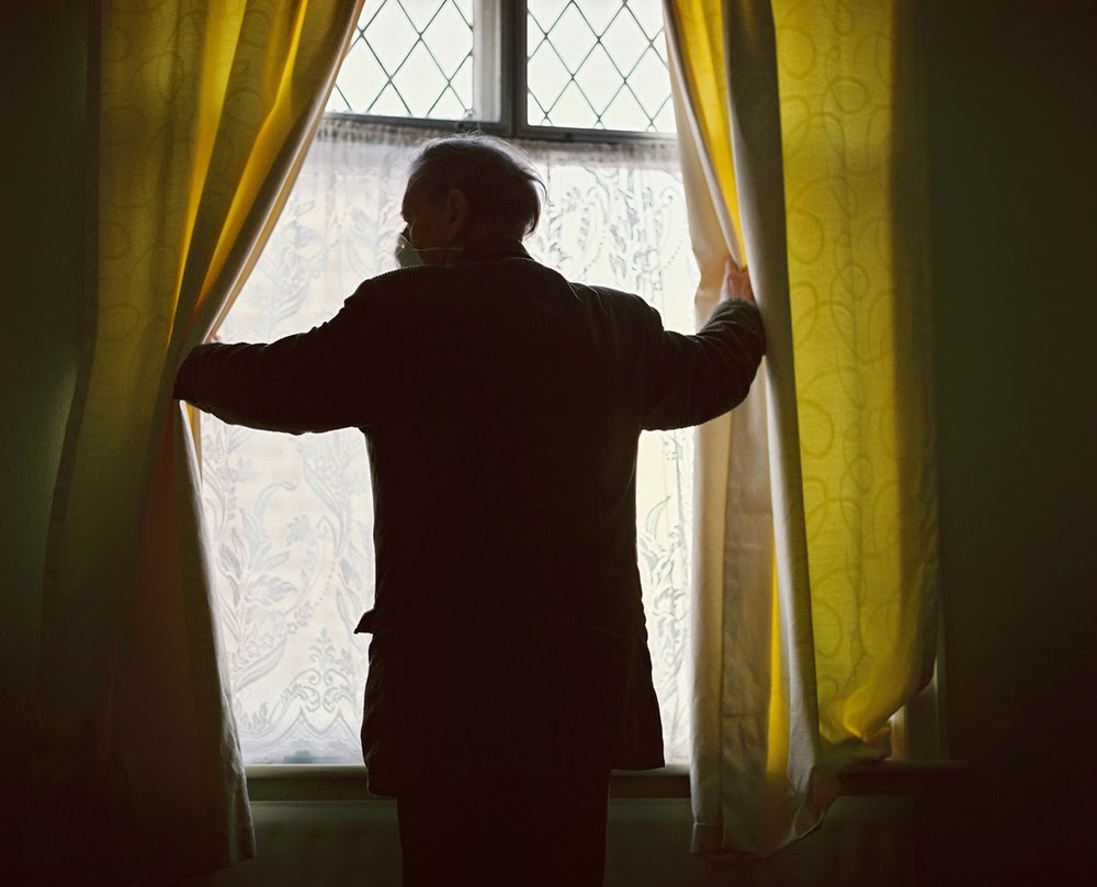 Kissing Eyes Magazine: Christopher Nunn