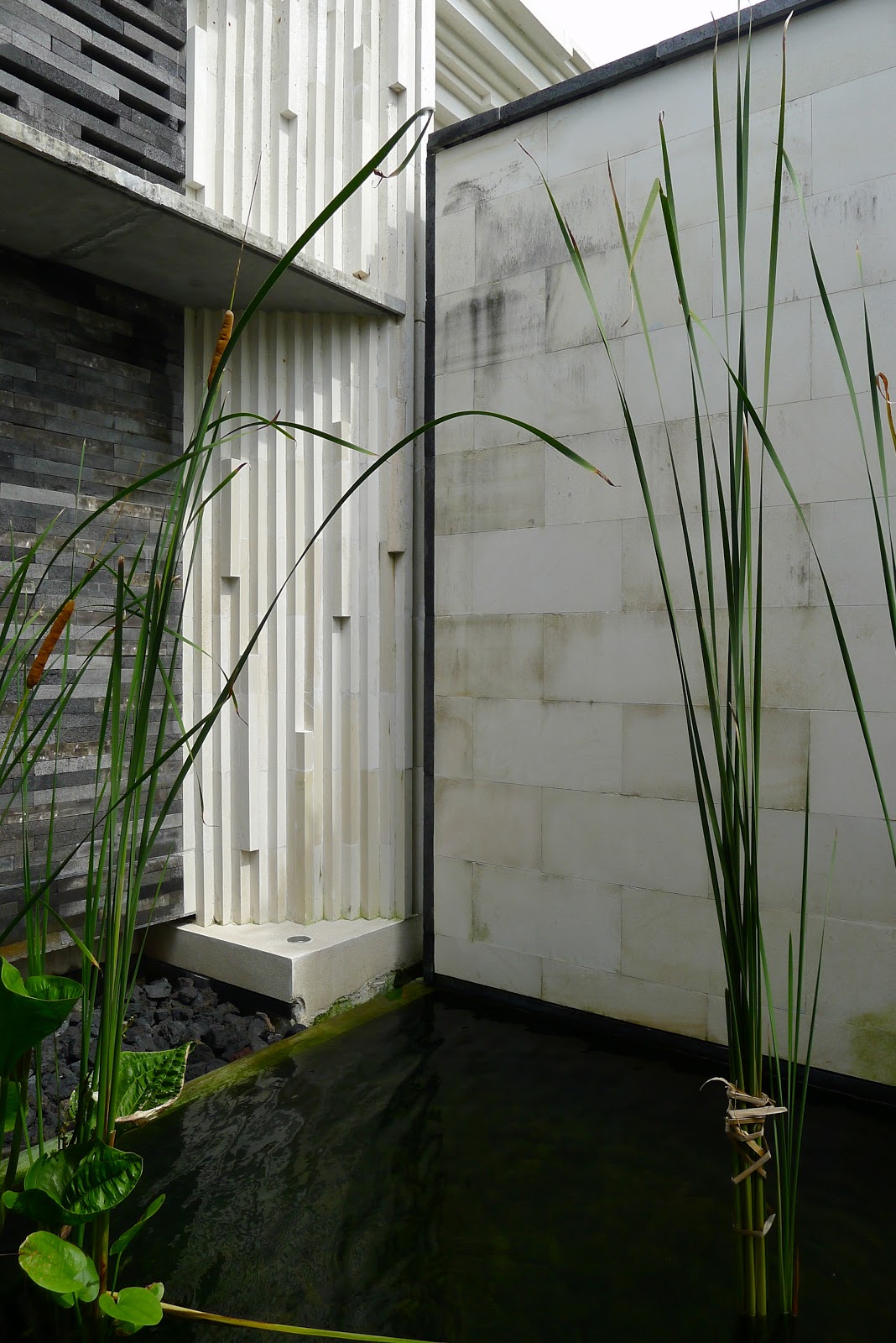 DiA art TRAVeL: ALILA ULUWATU