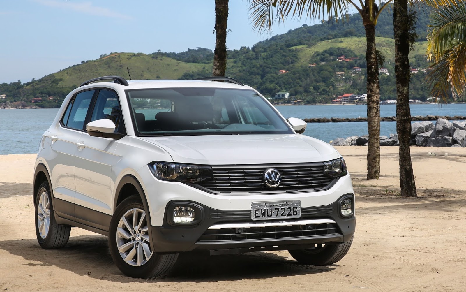 Este é o Volkswagen T-Cross 200 TSI básico, a partir de R$ 84.990