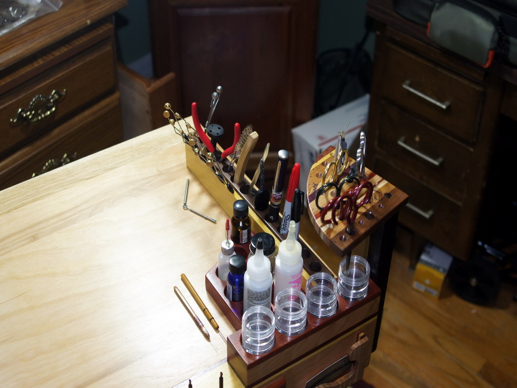 cp's fly fishing and fly tying: New tying bench - Finest Fly Tying ...