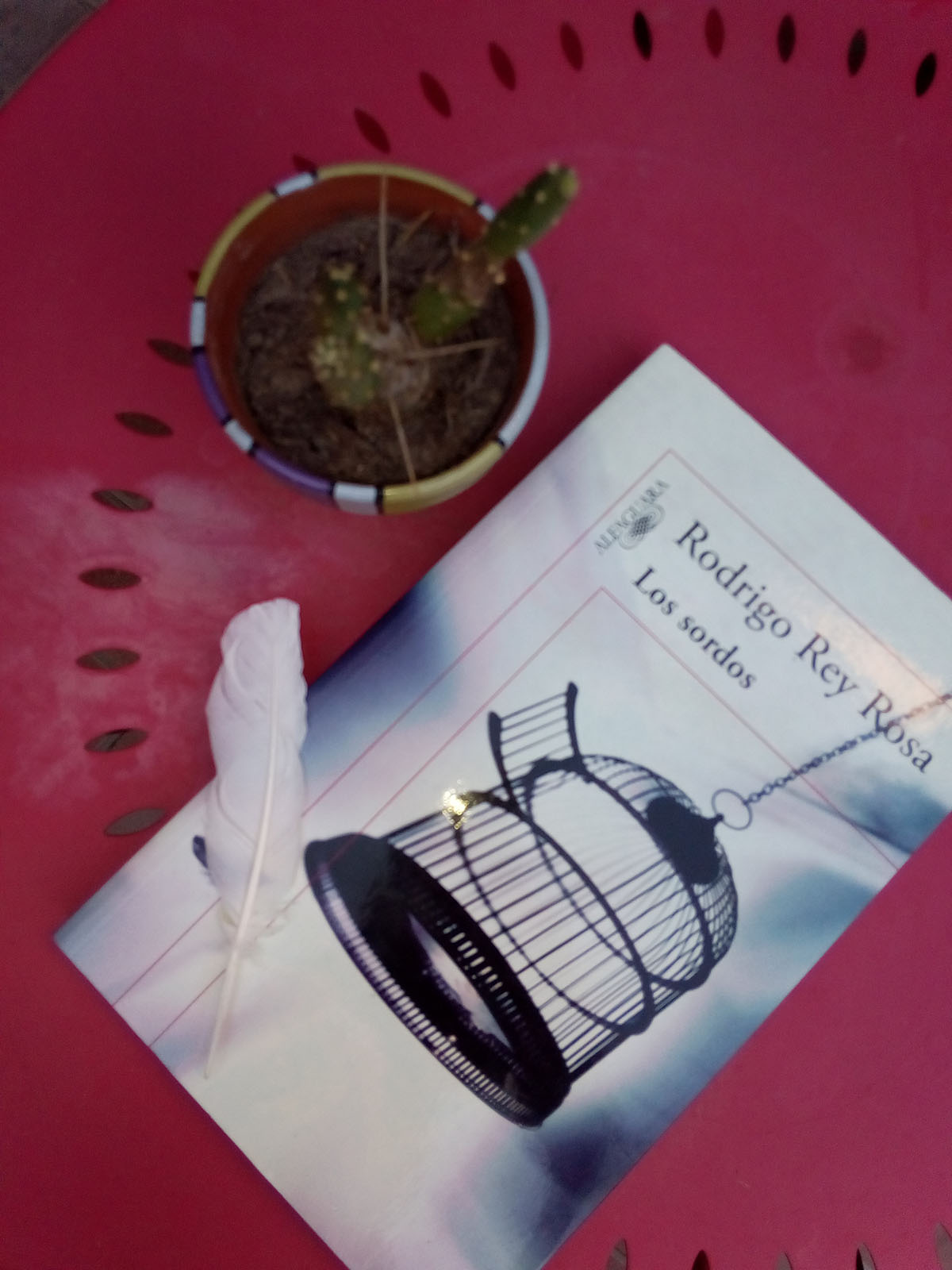 Los sordos. Rodrigo Rey Rosa - Páginas Colaterales / Blog de lectura