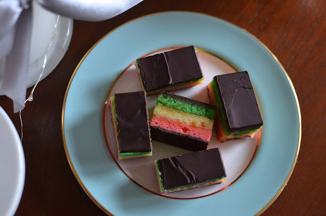 Playing with Flour: Holiday (cookie) season, 2018 - Part 2