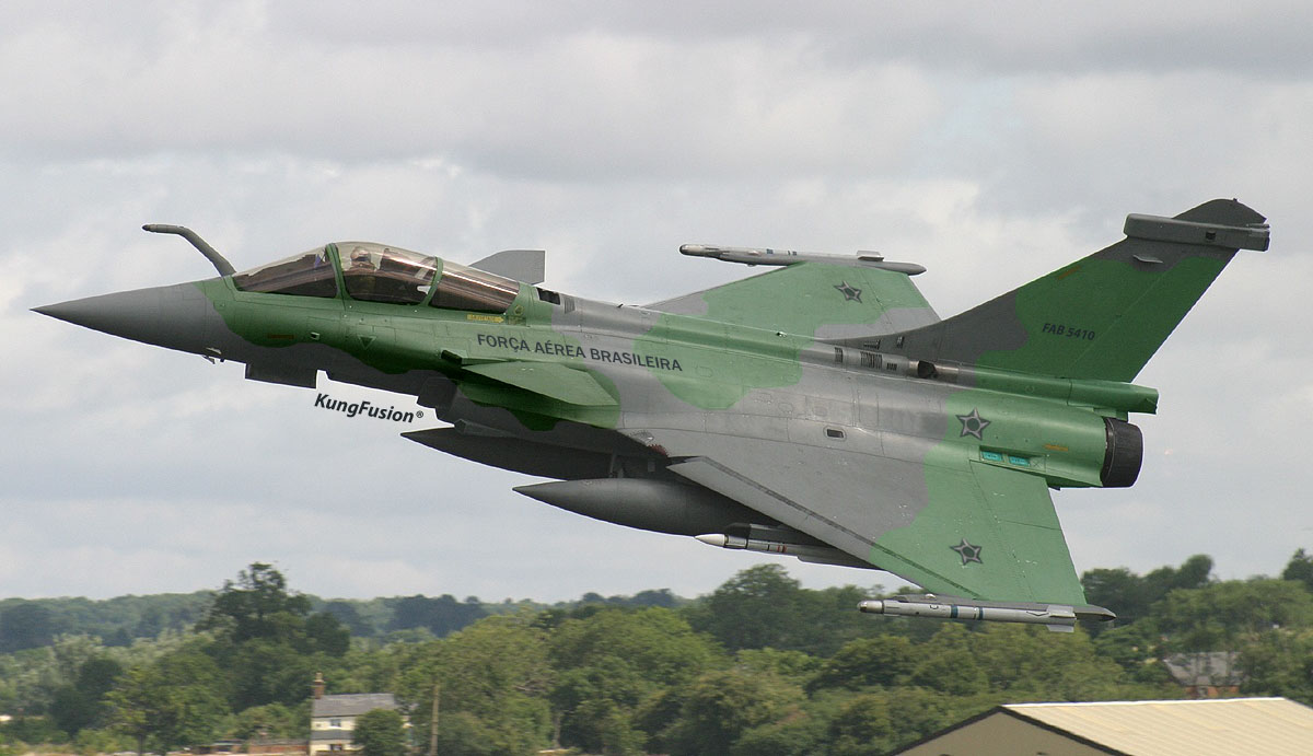 Armamento e Defesa: Reuters divulga: Brasil "muito provavelmente ...