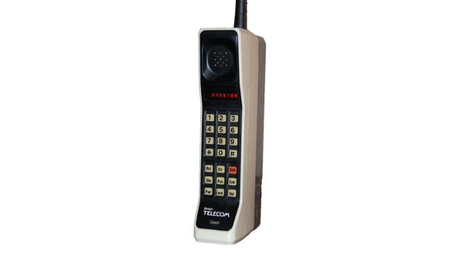 macam pengetahuan dan sejarah: SEJARAH AWAL MULA DAN PERKEMBANGAN HANDPHONE