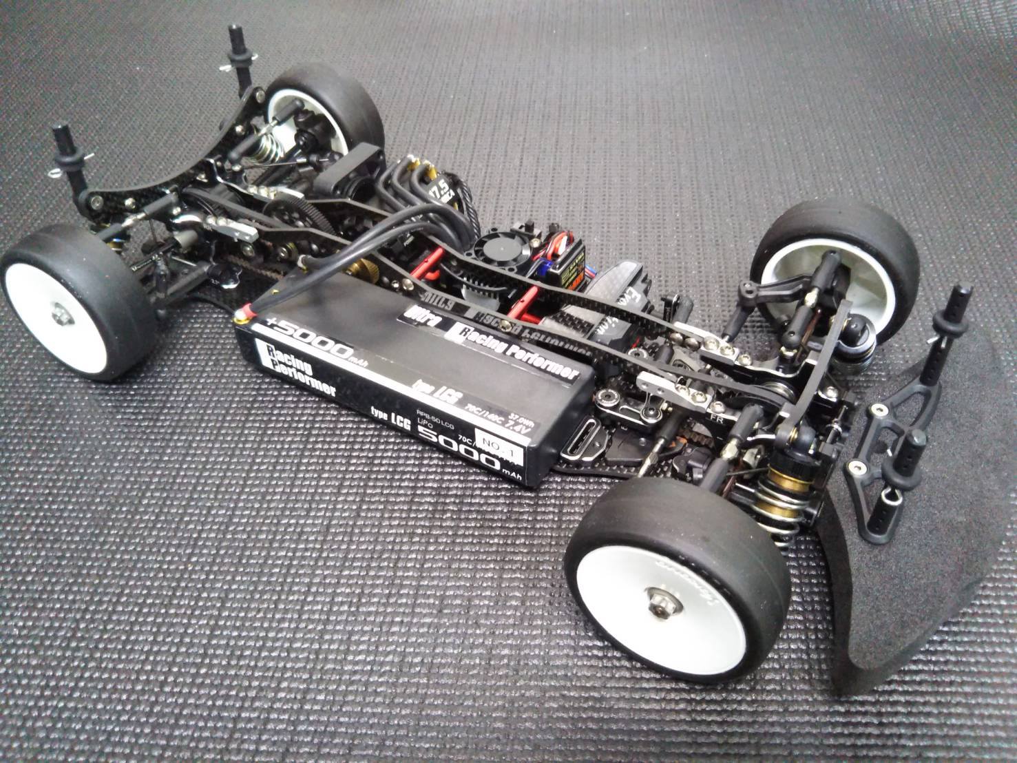 ヨコモ BD7 2016 バーチカルトップデッキ仕様。SPICEが開発|ラジコンもんちぃ - オフロード/オンロード/ドリフト ラジコンニュース