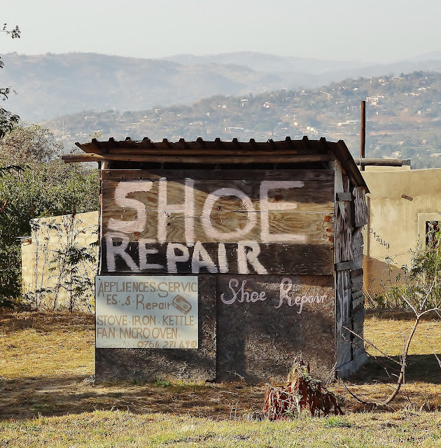 Go with Henry: Rural South Africa - Kanyamazane in Mpumalanga province
