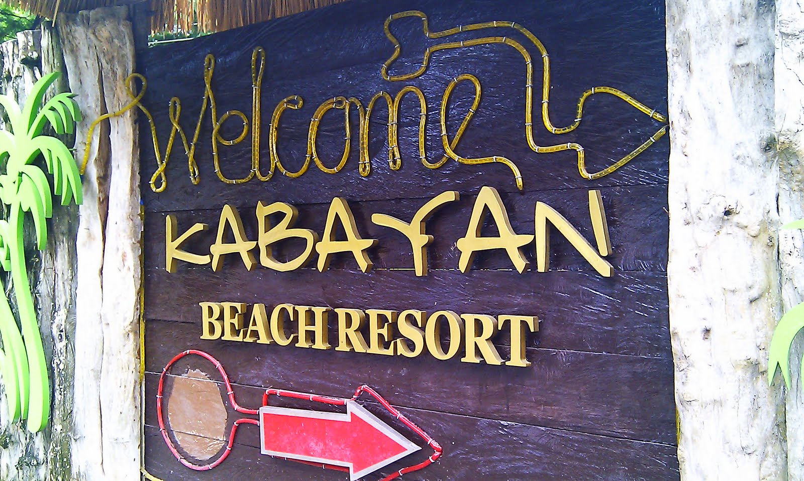 Roam-a-holic: A Place to Stay at Laiya, Batangas: Kabayan Beach Resort