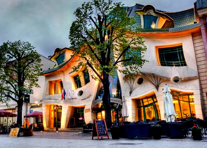 The Flying Tortoise: Some Of The World's Most Unusual Buildings...