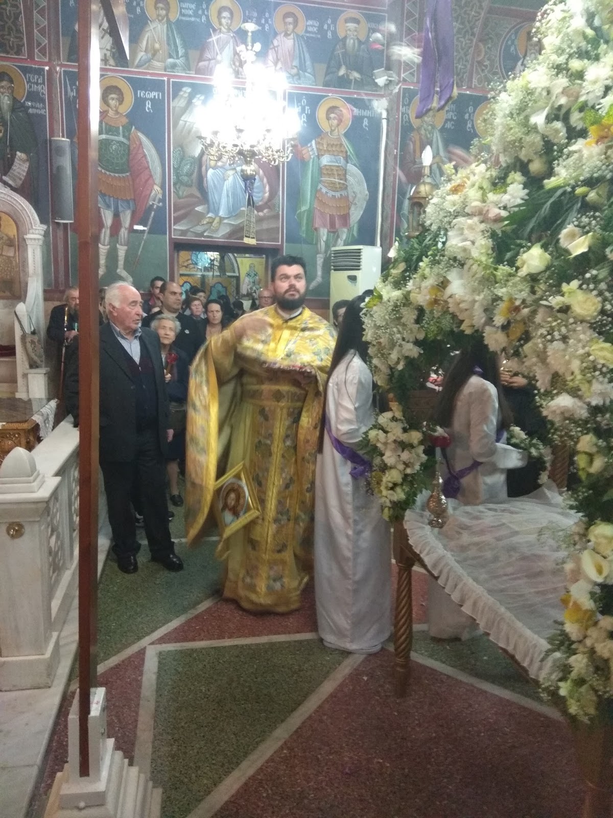 ΙΕΡΟΣ ΝΑΟΣ ΠΑΝΑΓΙΑΣ ΕΛΕΟΥΣΗΣ ΚΑΙ ΑΓΙΟΥ ΛΟΥΚΑ ΤΟΥ ΙΑΤΡΟΥ : Ο Επιτάφιος ...